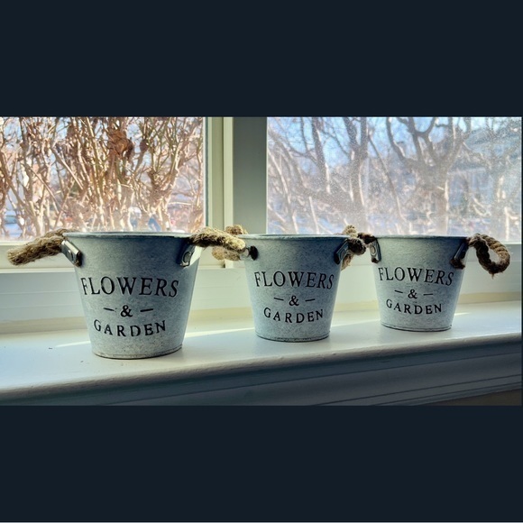 Accents | Farmhouse Chic Metal Garden Pails Bundle Of 3 | Poshmark